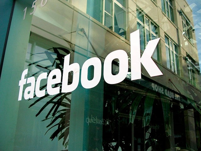 Facebook zeigt bald an, welcher Admin im Namen einer Seite gepostet hat ...