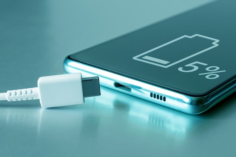 Akku schnell leer? Mit diesen Tricks hält euer Smartphone wieder den ...