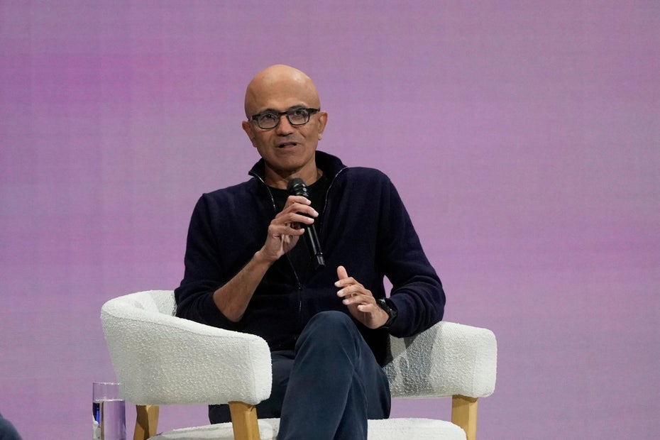 Satya Nadella und Sam Altman warnen: Mangelnde Stromversorgung bedroht ...
