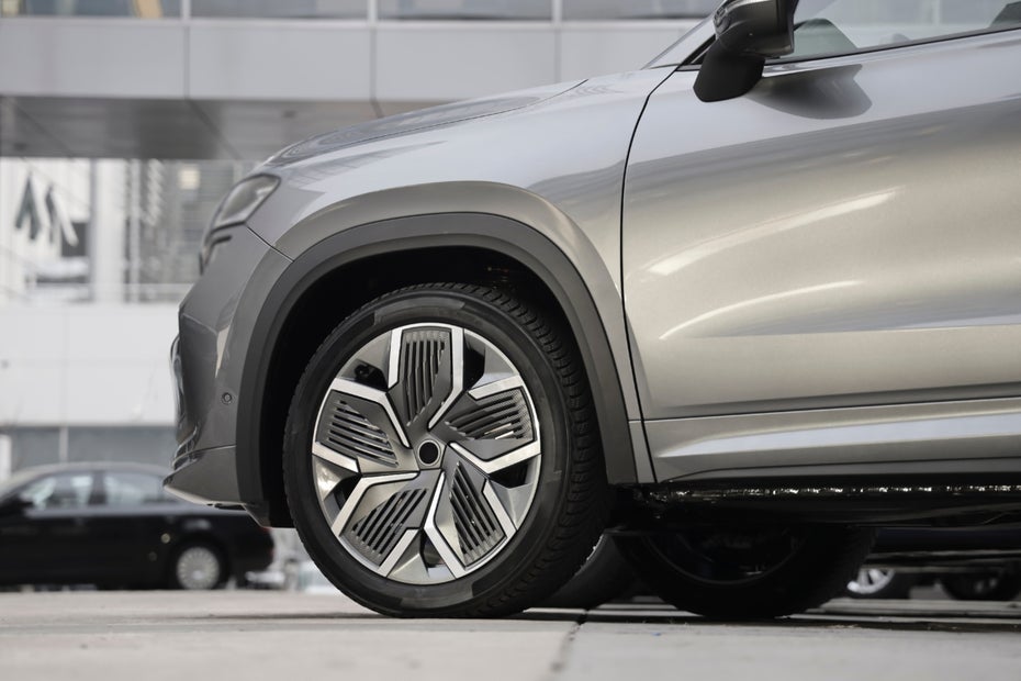 1.000 PS pro Rad: Dieser Mini-Motor wiegt nur 12,7 Kilo – und sitzt ...